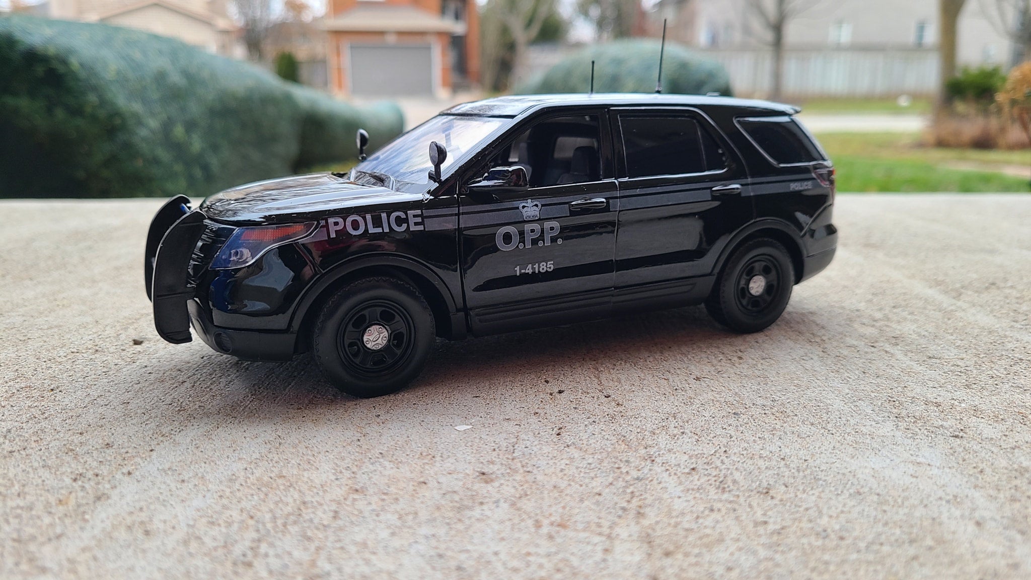 Motormax 18 scale 2015 Ontario Provincial Police OPP Ford STEALTH ...