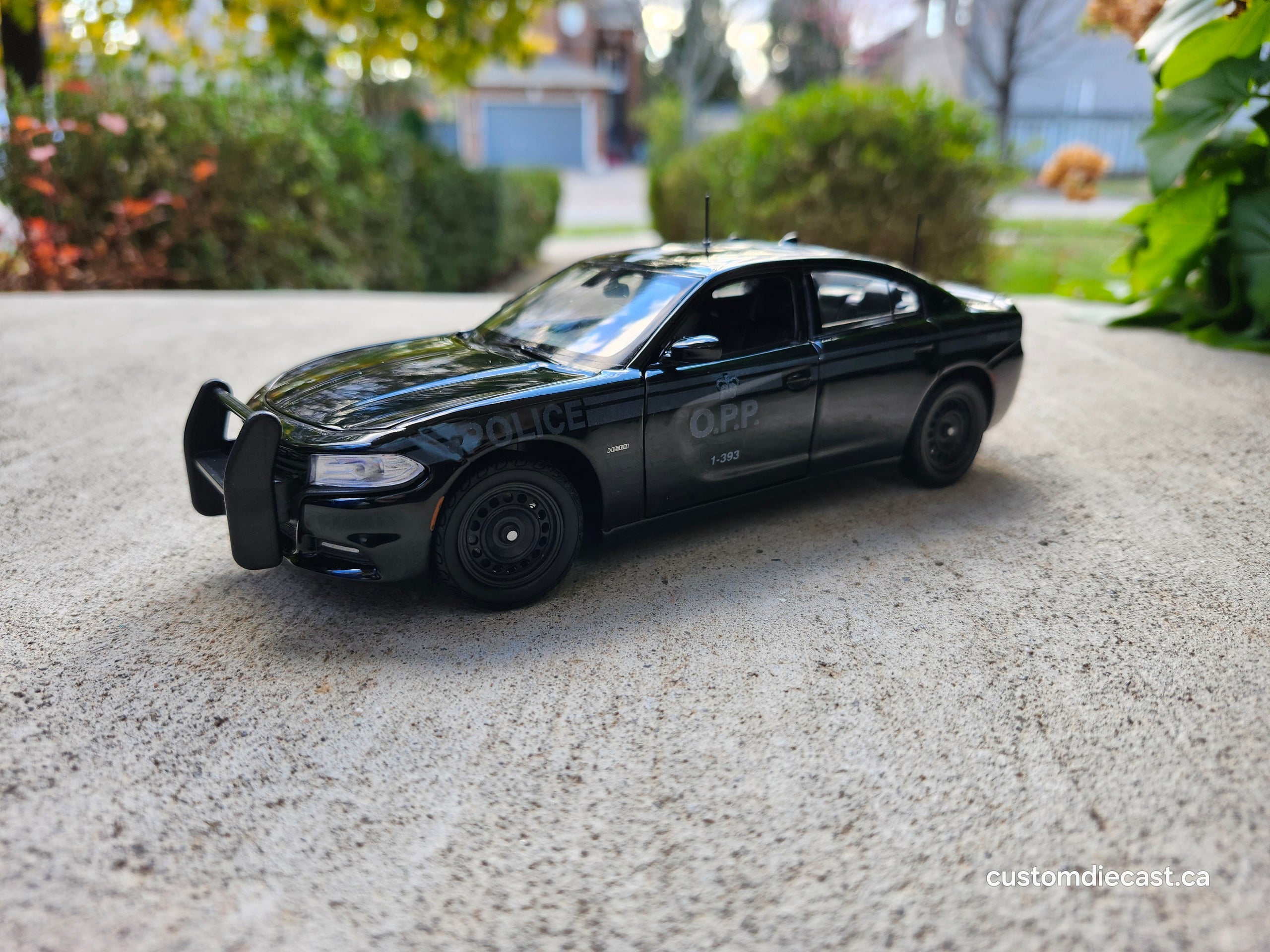 Motormax 1:24 scale Ontario Provincial Police OPP 2023 Dodge Charger ...